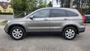 Pelēks Honda CR-V 2009 Šauļi, ar dzinēja tilpumu 2.20 L un nobraukumu 193 tūkst. km par 6150 €, foto 3 vietnē AUTOMOTO.COM.LV