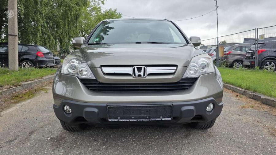Pelēks Honda CR-V 2009 Šauļi, ar dzinēja tilpumu 2.20 L un nobraukumu 193 tūkst. km par 6150 €, foto 9 vietnē AUTOMOTO.COM.LV