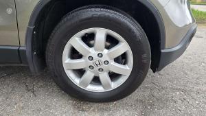 Pelēks Honda CR-V 2009 Šauļi, ar dzinēja tilpumu 2.20 L un nobraukumu 193 tūkst. km par 6150 €, foto 14 vietnē AUTOMOTO.COM.LV