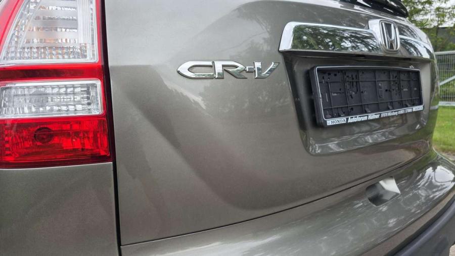 Pelēks Honda CR-V 2009 Šauļi, ar dzinēja tilpumu 2.20 L un nobraukumu 193 tūkst. km par 6150 €, foto 19 vietnē AUTOMOTO.COM.LV
