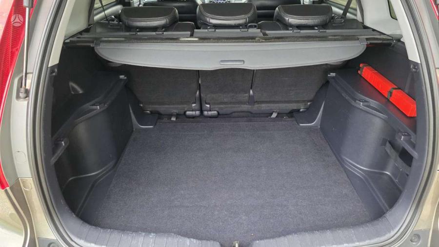 Pelēks Honda CR-V 2009 Šauļi, ar dzinēja tilpumu 2.20 L un nobraukumu 193 tūkst. km par 6150 €, foto 34 vietnē AUTOMOTO.COM.LV