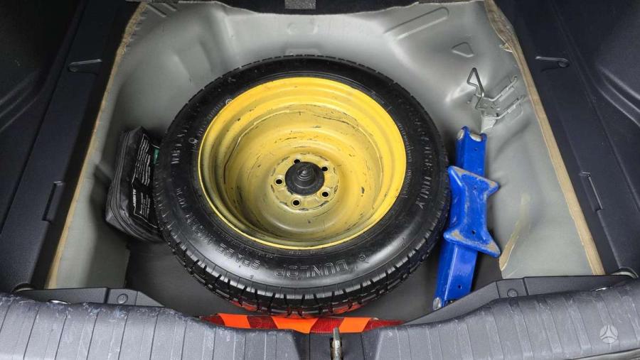 Pelēks Honda CR-V 2009 Šauļi, ar dzinēja tilpumu 2.20 L un nobraukumu 193 tūkst. km par 6150 €, foto 35 vietnē AUTOMOTO.COM.LV