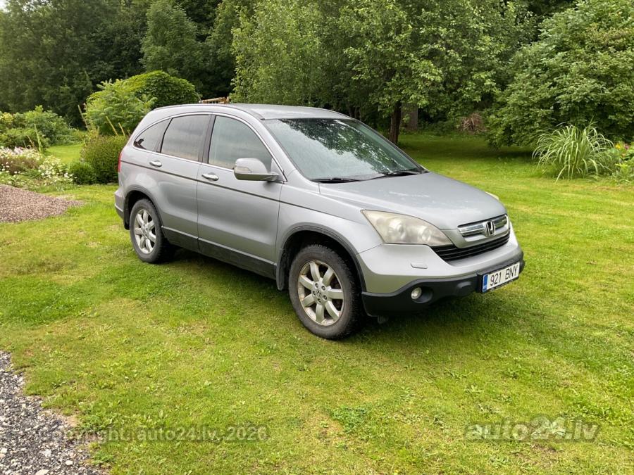 Pelēks Honda CR-V 2009 Rapla, ar dzinēja tilpumu 2.20 L un nobraukumu 364 tūkst. km par 2800 €, foto 1 vietnē AUTOMOTO.COM.LV