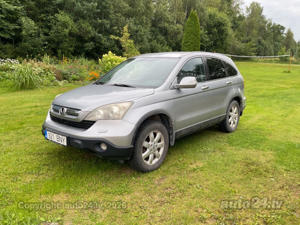 Pelēks Honda CR-V 2009 Rapla, ar dzinēja tilpumu 2.20 L un nobraukumu 364 tūkst. km par 2800 €, foto 2 vietnē AUTOMOTO.COM.LV