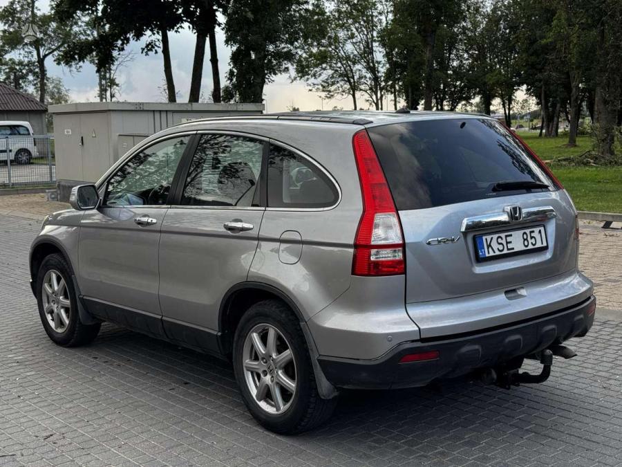 Pelēks Honda CR-V 2009 Ukmergė, ar dzinēja tilpumu 2.20 L un nobraukumu 308 tūkst. km par 2800 €, foto 5 vietnē AUTOMOTO.COM.LV