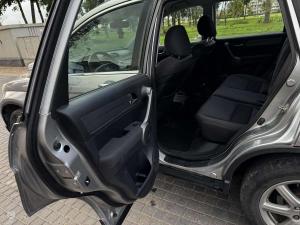 Pelēks Honda CR-V 2009 Ukmergė, ar dzinēja tilpumu 2.20 L un nobraukumu 308 tūkst. km par 2800 €, foto 9 vietnē AUTOMOTO.COM.LV