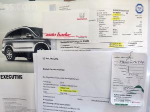 Grey Honda CR-V 2009 in Riga, with an engine capacity of 2.00 L and mileage of 202 thousand km for 6880 €, photo 3 on AUTOMOTO.COM.LV