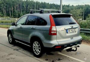 Grey Honda CR-V 2009 in Vilnius, with an engine capacity of 2.20 L and mileage of 268 thousand km for 5850 €, photo 8 on AUTOMOTO.COM.LV