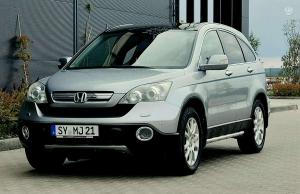 Grey Honda CR-V 2009 in Vilnius, with an engine capacity of 2.20 L and mileage of 268 thousand km for 5850 €, photo 3 on AUTOMOTO.COM.LV