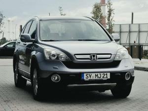 Grey Honda CR-V 2009 in Vilnius, with an engine capacity of 2.20 L and mileage of 268 thousand km for 5850 €, photo 4 on AUTOMOTO.COM.LV