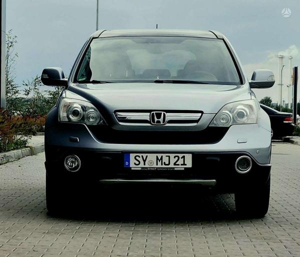 Pelēks Honda CR-V 2009 Viļņa, ar dzinēja tilpumu 2.20 L un nobraukumu 268 tūkst. km par 5850 €, foto 6 vietnē AUTOMOTO.COM.LV