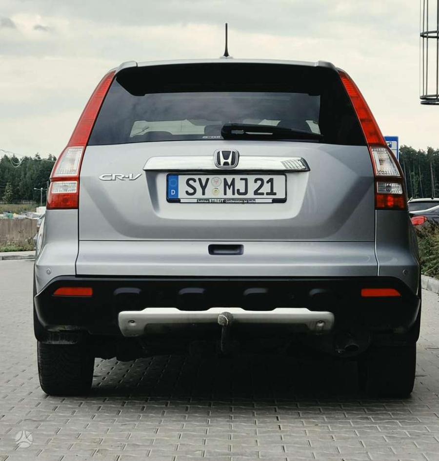 Grey Honda CR-V 2009 in Vilnius, with an engine capacity of 2.20 L and mileage of 268 thousand km for 5850 €, photo 10 on AUTOMOTO.COM.LV