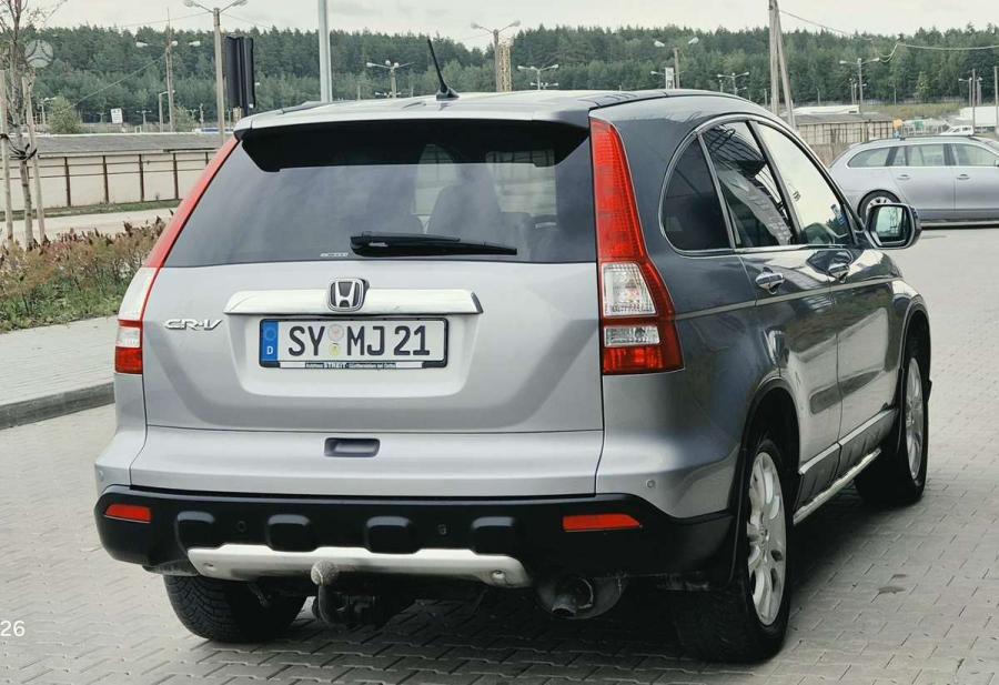 Grey Honda CR-V 2009 in Vilnius, with an engine capacity of 2.20 L and mileage of 268 thousand km for 5850 €, photo 11 on AUTOMOTO.COM.LV