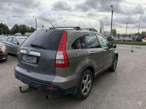 Grey Honda CR-V 2009 in Marijampole, with an engine capacity of 2.00 L and mileage of 253 thousand km for 3250 €, photo 5 on AUTOMOTO.COM.LV