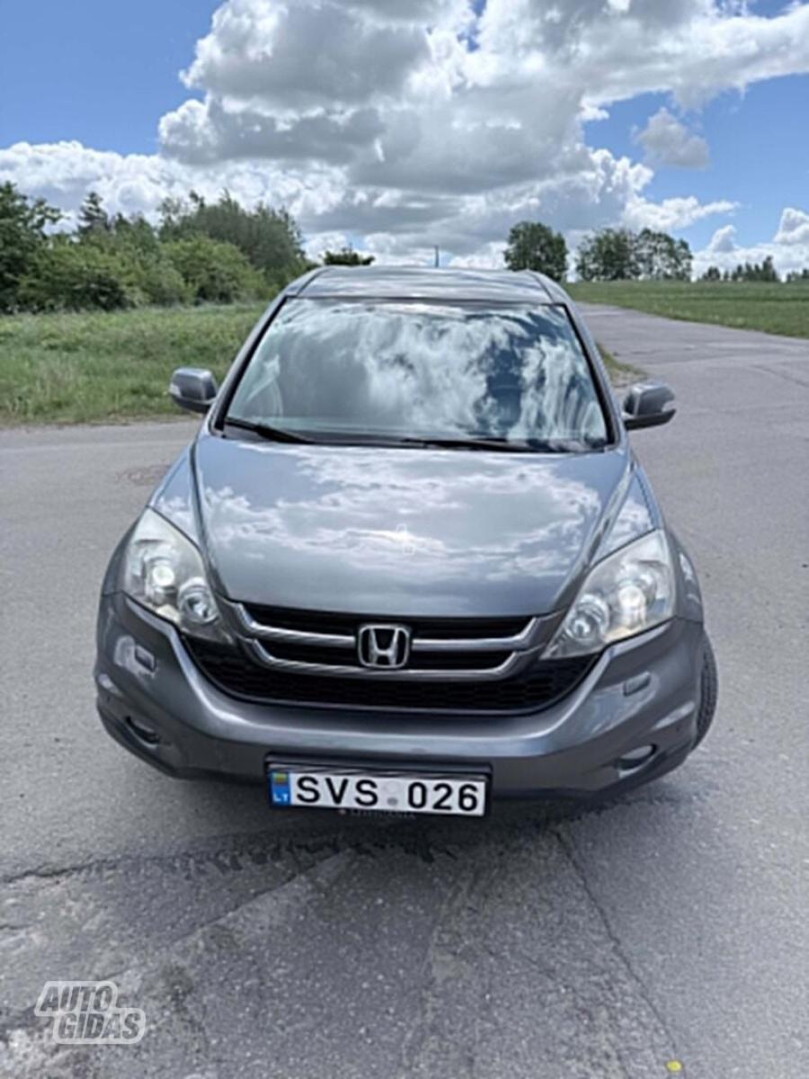 Grey Honda CR-V 2010 in Siauliai, with an engine capacity of 2.20 L and mileage of 289 thousand km for 6500 €, photo 3 on AUTOMOTO.COM.LV