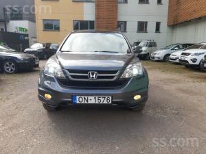 Grey Honda CR-V 2010 in Daugavpils, with an engine capacity of 2.20 L and mileage of 0 thousand km for 7450 €, photo 3 on AUTOMOTO.COM.LV