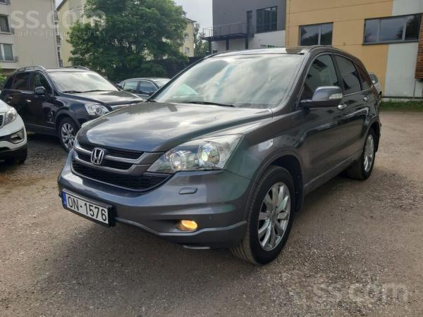 Pelēks Honda CR-V 2010 Daugavpils, ar dzinēja tilpumu 2.20 L un nobraukumu 0 tūkst. km par 7450 €, foto 3 vietnē AUTOMOTO.COM.LV