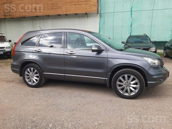 Pelēks Honda CR-V 2010 Daugavpils, ar dzinēja tilpumu 2.20 L un nobraukumu 0 tūkst. km par 7450 €, foto 5 vietnē AUTOMOTO.COM.LV