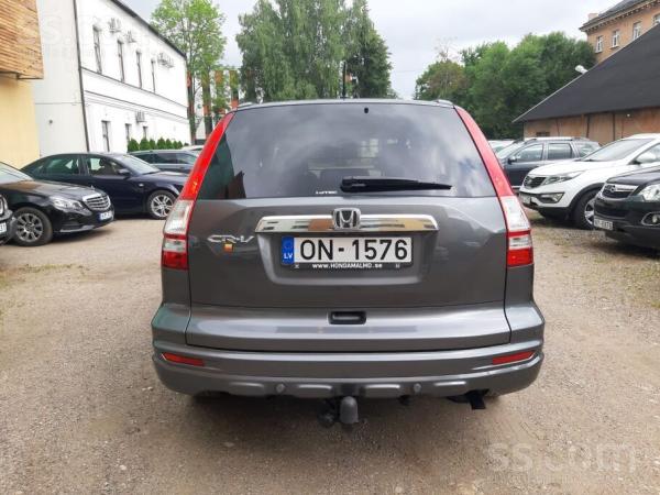 Pelēks Honda CR-V 2010 Daugavpils, ar dzinēja tilpumu 2.20 L un nobraukumu 0 tūkst. km par 7450 €, foto 8 vietnē AUTOMOTO.COM.LV