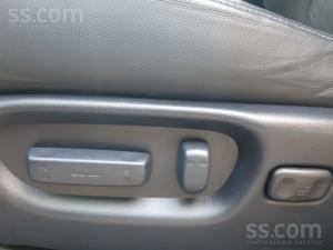 Grey Honda CR-V 2010 in Daugavpils, with an engine capacity of 2.20 L and mileage of 0 thousand km for 7450 €, photo 14 on AUTOMOTO.COM.LV