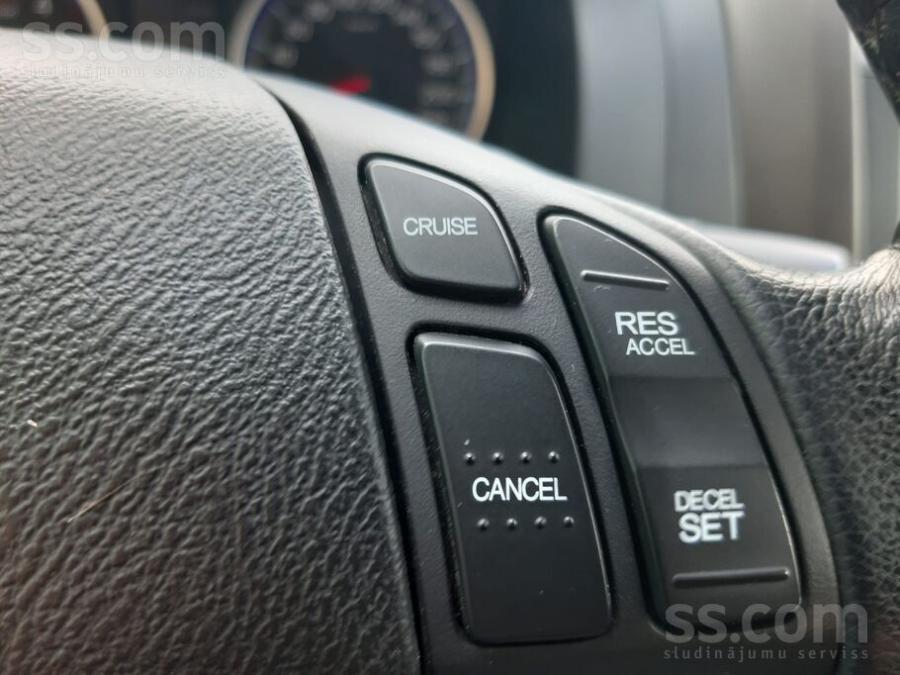 Grey Honda CR-V 2010 in Daugavpils, with an engine capacity of 2.20 L and mileage of 0 thousand km for 7450 €, photo 18 on AUTOMOTO.COM.LV