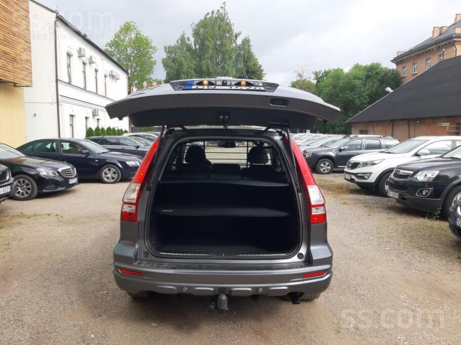 Grey Honda CR-V 2010 in Daugavpils, with an engine capacity of 2.20 L and mileage of 0 thousand km for 7450 €, photo 28 on AUTOMOTO.COM.LV