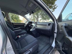 Серый Хонда СРВ 2010 в Таллин, объемом двигателя 2.00 л и пробегом 132 тыс. км за 9500 €, фото 15 на AUTOMOTO.COM.LV