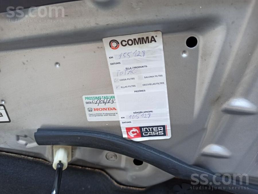 Grey Honda CR-V 2010 in Daugavpils, with an engine capacity of 2.20 L and mileage of 0 thousand km for 5980 €, photo 13 on AUTOMOTO.COM.LV