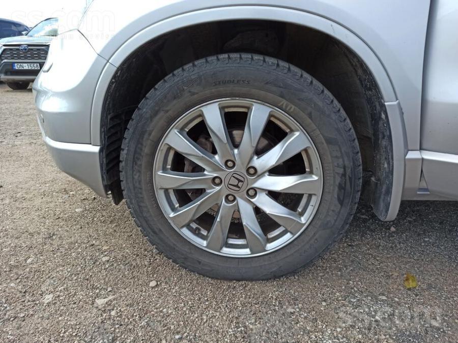 Grey Honda CR-V 2010 in Daugavpils, with an engine capacity of 2.20 L and mileage of 0 thousand km for 5980 €, photo 14 on AUTOMOTO.COM.LV