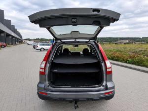Grey Honda CR-V 2010 in Vilnius, with an engine capacity of 2.20 L and mileage of 302 thousand km for 6950 €, photo 11 on AUTOMOTO.COM.LV