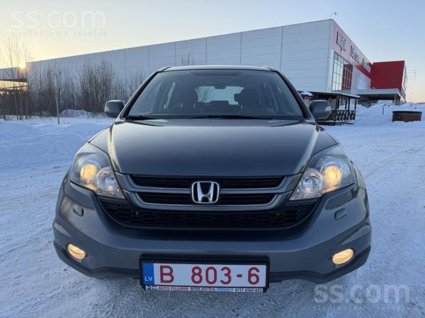 Pelēks Honda CR-V 2011 Daugavpils, ar dzinēja tilpumu 2.20 L un nobraukumu 0 tūkst. km par 7900 €, foto 8 vietnē AUTOMOTO.COM.LV