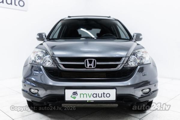 Grey Honda CR-V 2011 in Tallinn, with an engine capacity of 2.20 L and mileage of 281 thousand km for 6990 €, photo 4 on AUTOMOTO.COM.LV