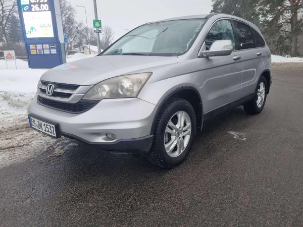 Pelēks Honda CR-V 2011 Utena, ar dzinēja tilpumu 2.20 L un nobraukumu 253 tūkst. km par 5850 €, foto 1 vietnē AUTOMOTO.COM.LV