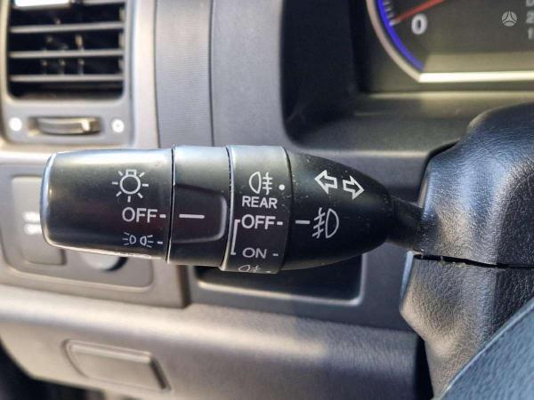 Grey Honda CR-V 2011 in Vilnius, with an engine capacity of 2.20 L and mileage of 286 thousand km for 9500 €, photo 11 on AUTOMOTO.COM.LV