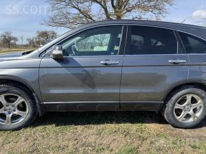 Pelēks Honda CR-V 2011 Aizkraukle, ar dzinēja tilpumu 2.20 L un nobraukumu 415 tūkst. km par 3900 €, foto 6 vietnē AUTOMOTO.COM.LV