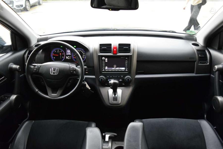 Pelēks Honda CR-V 2011 Viļņa, ar dzinēja tilpumu 2.20 L un nobraukumu 273 tūkst. km par 7150 €, foto 12 vietnē AUTOMOTO.COM.LV