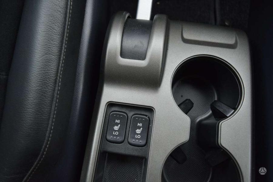 Pelēks Honda CR-V 2011 Viļņa, ar dzinēja tilpumu 2.20 L un nobraukumu 273 tūkst. km par 7150 €, foto 16 vietnē AUTOMOTO.COM.LV