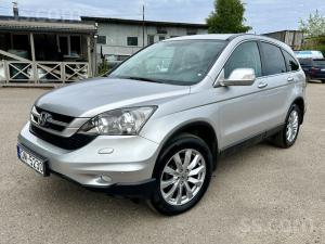 Grey Honda CR-V 2011 in Riga, with an engine capacity of 2.20 L and mileage of 0 thousand km for 7550 €, photo  on AUTOMOTO.COM.LV