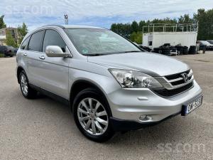 Pelēks Honda CR-V 2011 Rīga, ar dzinēja tilpumu 2.20 L un nobraukumu 0 tūkst. km par 7550 €, foto 3 vietnē AUTOMOTO.COM.LV