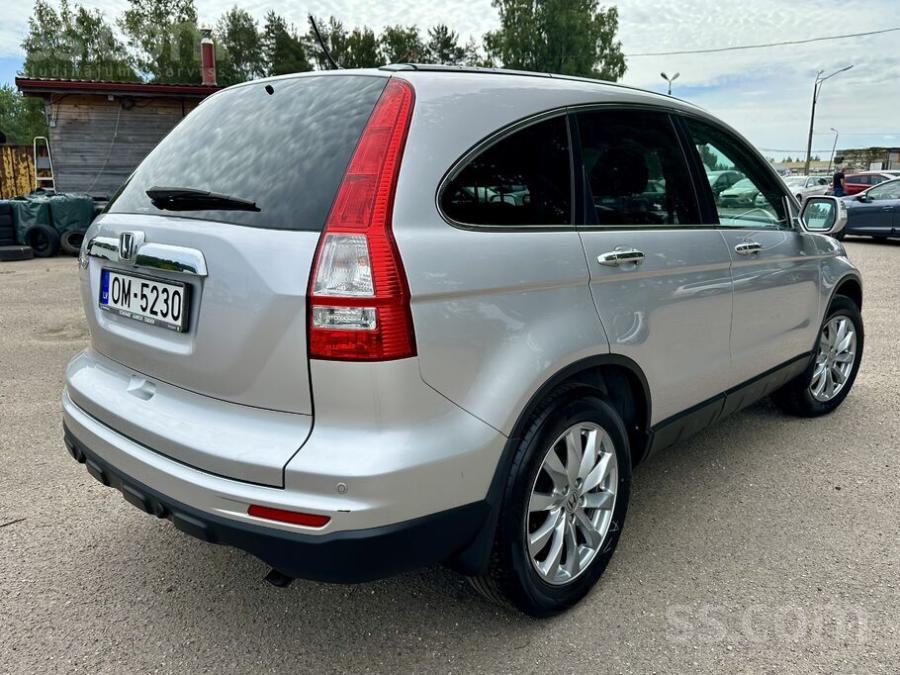 Pelēks Honda CR-V 2011 Rīga, ar dzinēja tilpumu 2.20 L un nobraukumu 0 tūkst. km par 7550 €, foto 6 vietnē AUTOMOTO.COM.LV