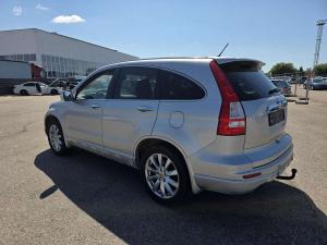 Pelēks Honda CR-V 2011 Marijampole, ar dzinēja tilpumu 2.20 L un nobraukumu 330 tūkst. km par 4800 €, foto 7 vietnē AUTOMOTO.COM.LV