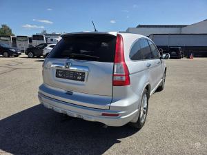 Pelēks Honda CR-V 2011 Marijampole, ar dzinēja tilpumu 2.20 L un nobraukumu 330 tūkst. km par 4800 €, foto 10 vietnē AUTOMOTO.COM.LV