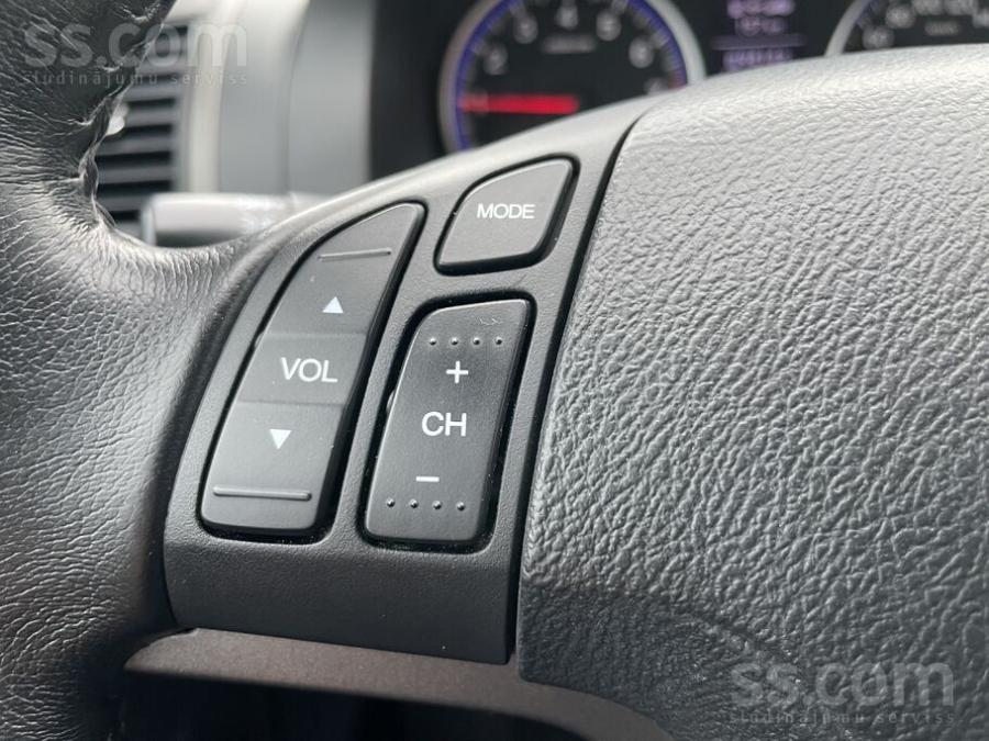 Pelēks Honda CR-V 2011 Ogre, ar dzinēja tilpumu 2.00 L un nobraukumu 187 tūkst. km par 6970 €, foto 15 vietnē AUTOMOTO.COM.LV