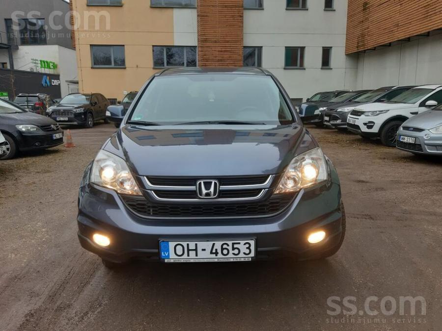 Pelēks Honda CR-V 2012 Daugavpils, ar dzinēja tilpumu 2.20 L un nobraukumu 0 tūkst. km par 7950 €, foto 2 vietnē AUTOMOTO.COM.LV