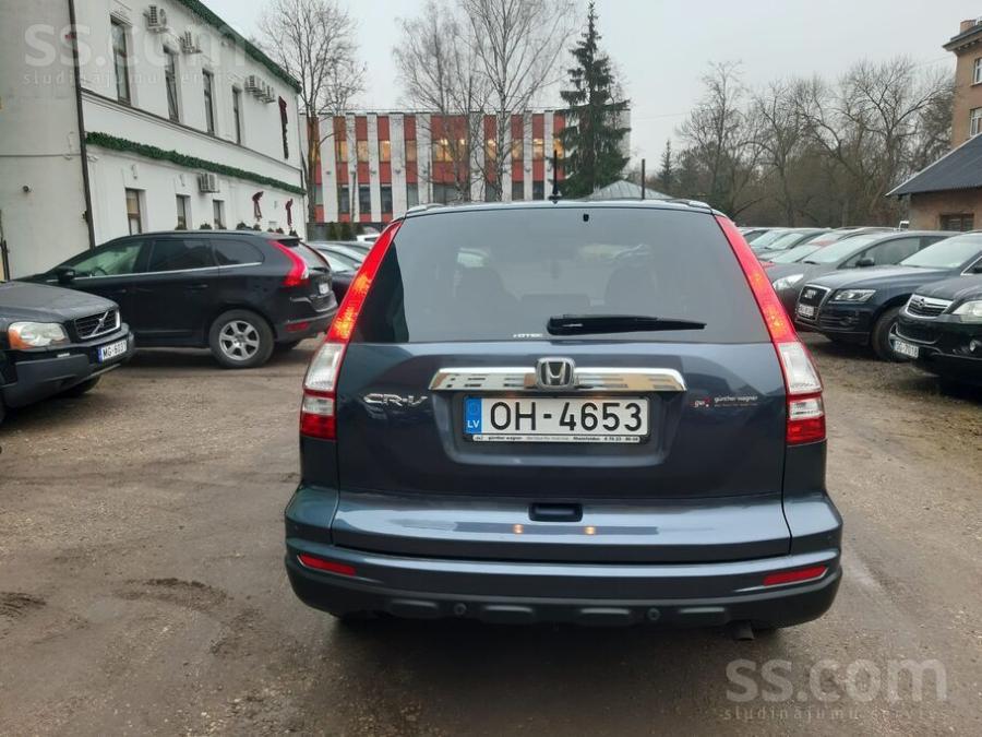 Pelēks Honda CR-V 2012 Daugavpils, ar dzinēja tilpumu 2.20 L un nobraukumu 0 tūkst. km par 7950 €, foto 8 vietnē AUTOMOTO.COM.LV