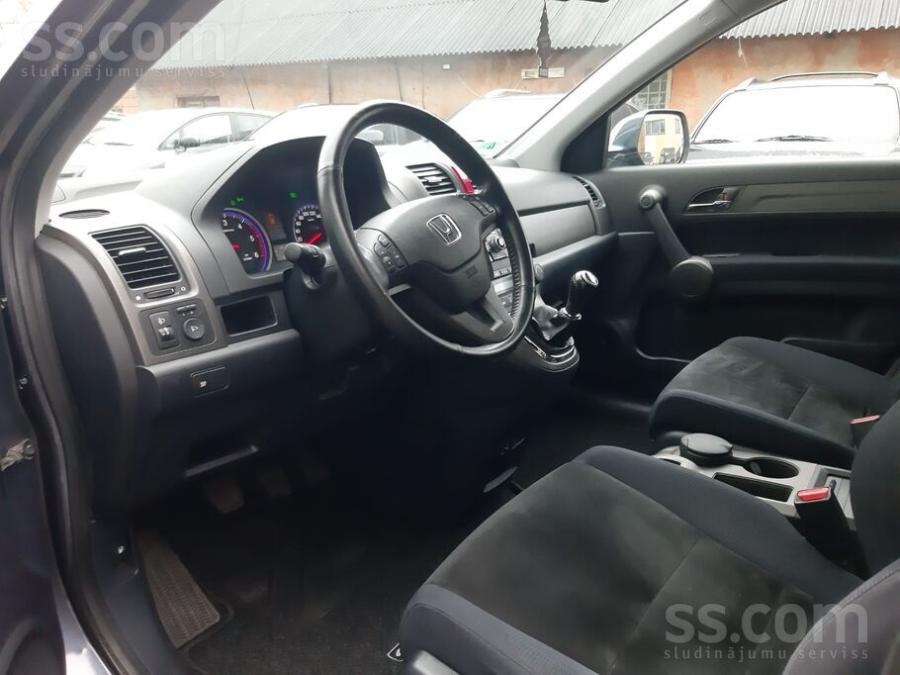 Pelēks Honda CR-V 2012 Daugavpils, ar dzinēja tilpumu 2.20 L un nobraukumu 0 tūkst. km par 7950 €, foto 11 vietnē AUTOMOTO.COM.LV
