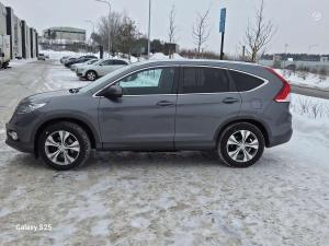 Grey Honda CR-V 2012 in Vilnius, with an engine capacity of 2.20 L and mileage of 280 thousand km for 9990 €, photo 2 on AUTOMOTO.COM.LV