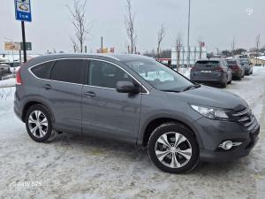 Grey Honda CR-V 2012 in Vilnius, with an engine capacity of 2.20 L and mileage of 280 thousand km for 9990 €, photo 6 on AUTOMOTO.COM.LV