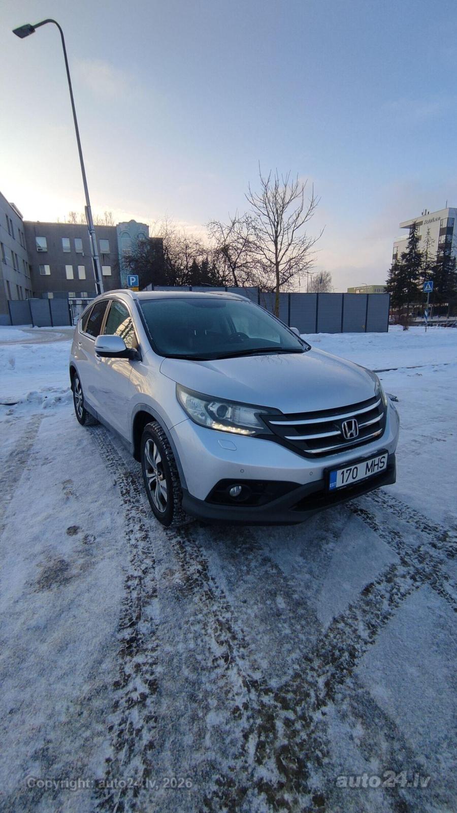 Pelēks Honda CR-V 2012 Tartu, ar dzinēja tilpumu 2.00 L un nobraukumu 192 tūkst. km par 8500 €, foto 4 vietnē AUTOMOTO.COM.LV