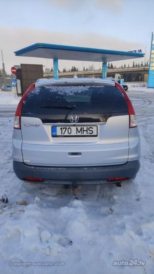 Pelēks Honda CR-V 2012 Tartu, ar dzinēja tilpumu 2.00 L un nobraukumu 192 tūkst. km par 8500 €, foto 6 vietnē AUTOMOTO.COM.LV
